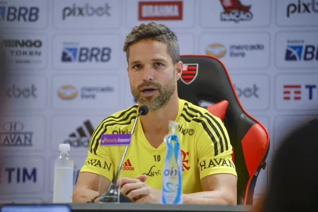 Diego Ribas vai ao Mundial com Flamengo como parte da delegação ...