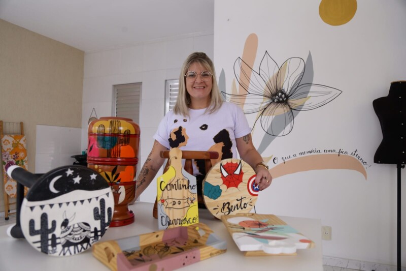 Lettering vira opção criativa e personalizada para presentear família e ...