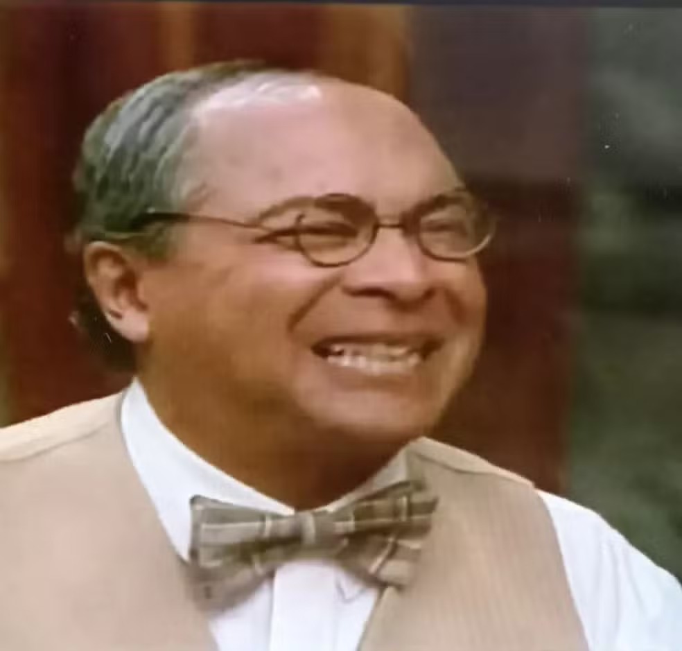 Morre o ator Iran Lima, "Seu Cândido Manso" da Escolinha do Professor Raimundo | Portal O São ...
