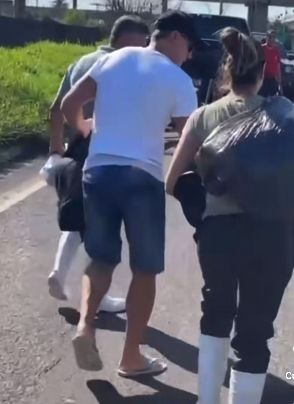 Renato Gaúcho é resgatado após ficar ilhado em hotel no RS | O São Gonçalo Renato Gaúcho é resgatado após ficar ilhado em hotel no RS | O São Gonçalo