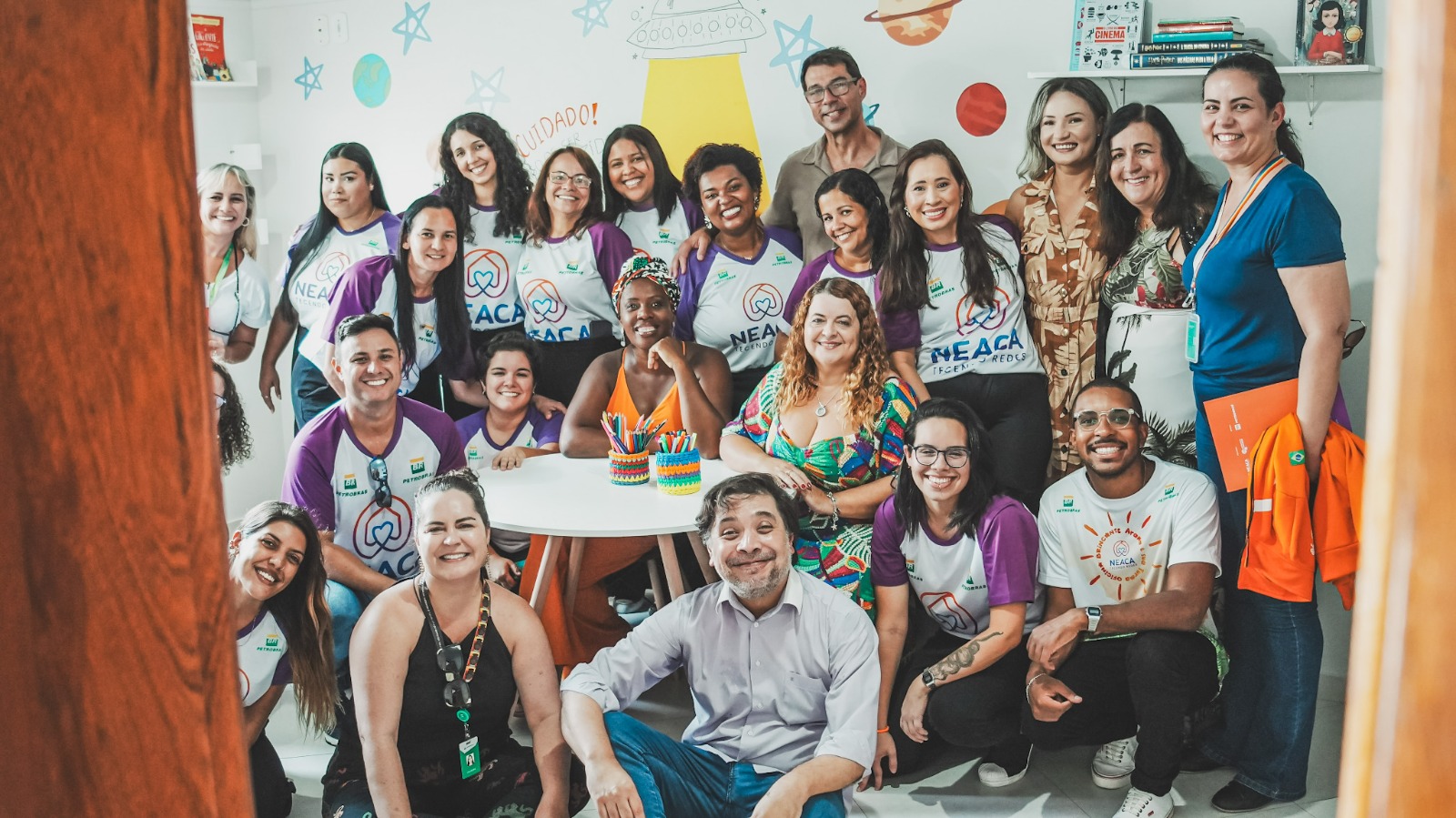 NEACA inaugura sala de leitura para crianças vítimas de violência em ...