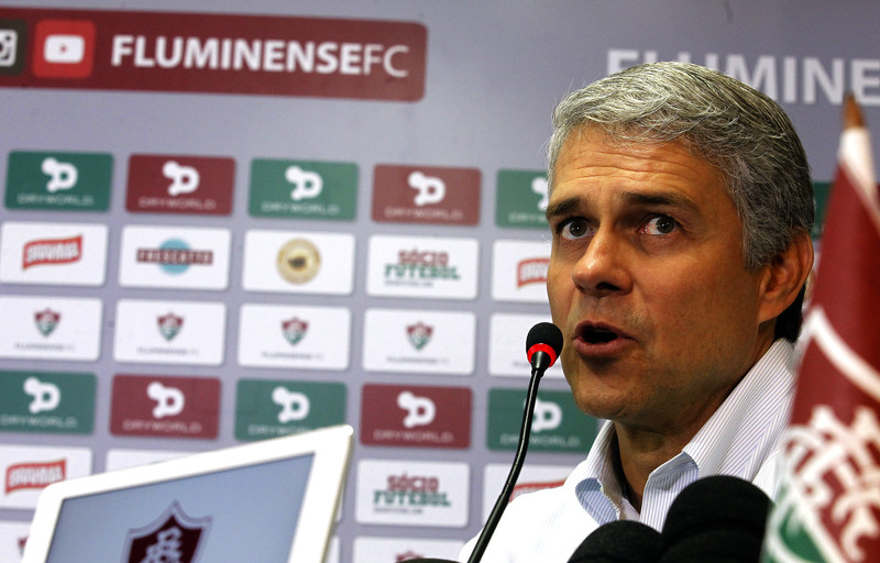 Peter Siemsen garante que vai aguardar a definição de Fred | Portal O ...