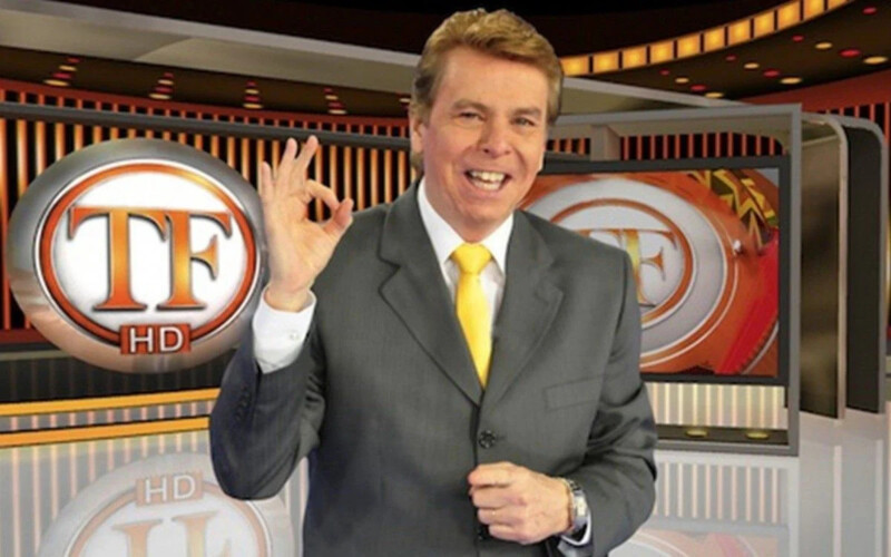 Após 20 anos, Nelson Rubens deixa o comando do TV Fama, da RedeTV ...